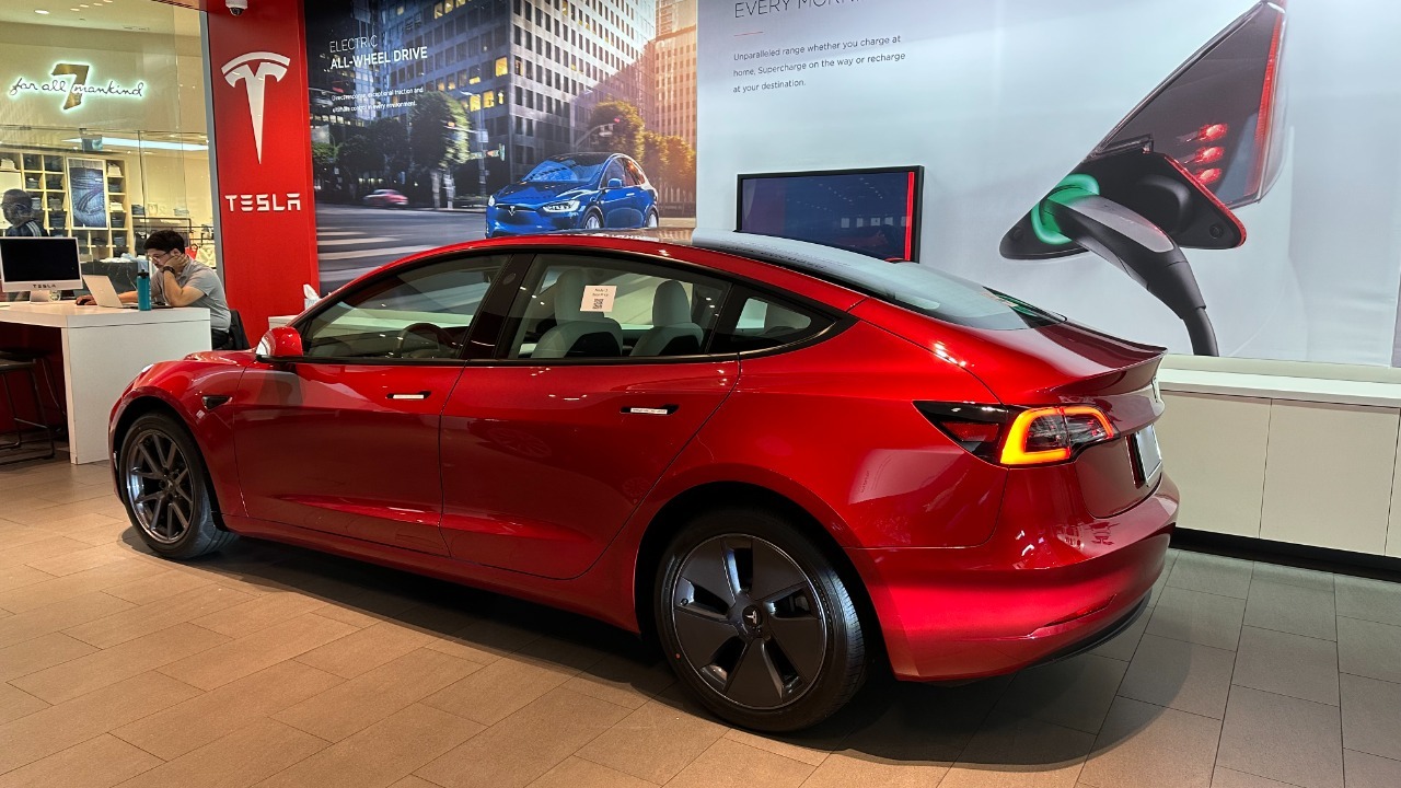 Consumer Reports says skip any brand-new or redesigned model if you ...