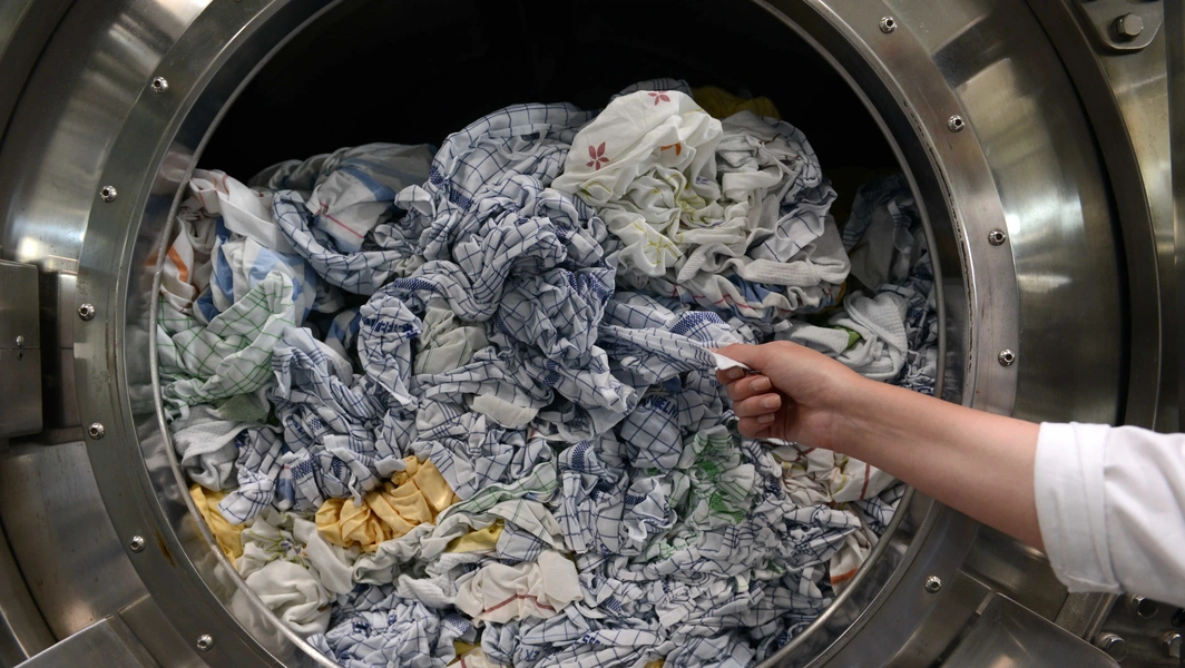 Proper towel washing for hygiene and longevity