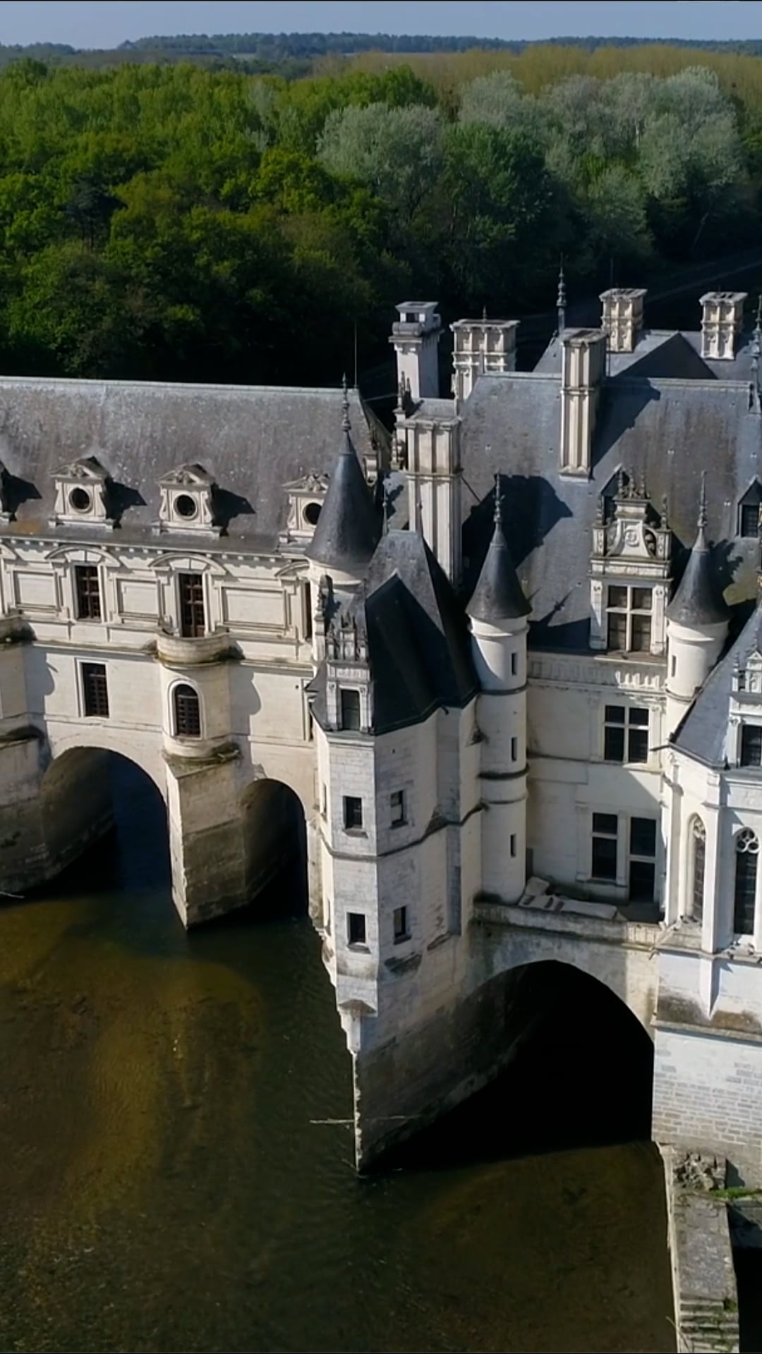Château de Chenonceau: Drone tour of a French Renaissance gem
