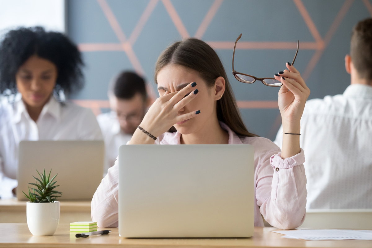 Acordar cansado: o que pode ser (e o que fazer)