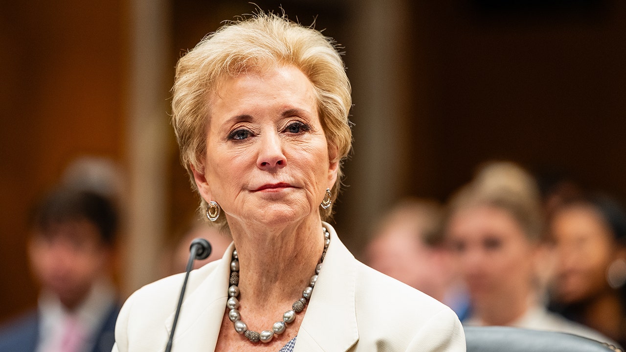 Trump admin requiring Gov issued ID to apply for federal student aid ...