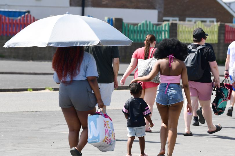 Are parents allowed to keep children off school during the heatwave?