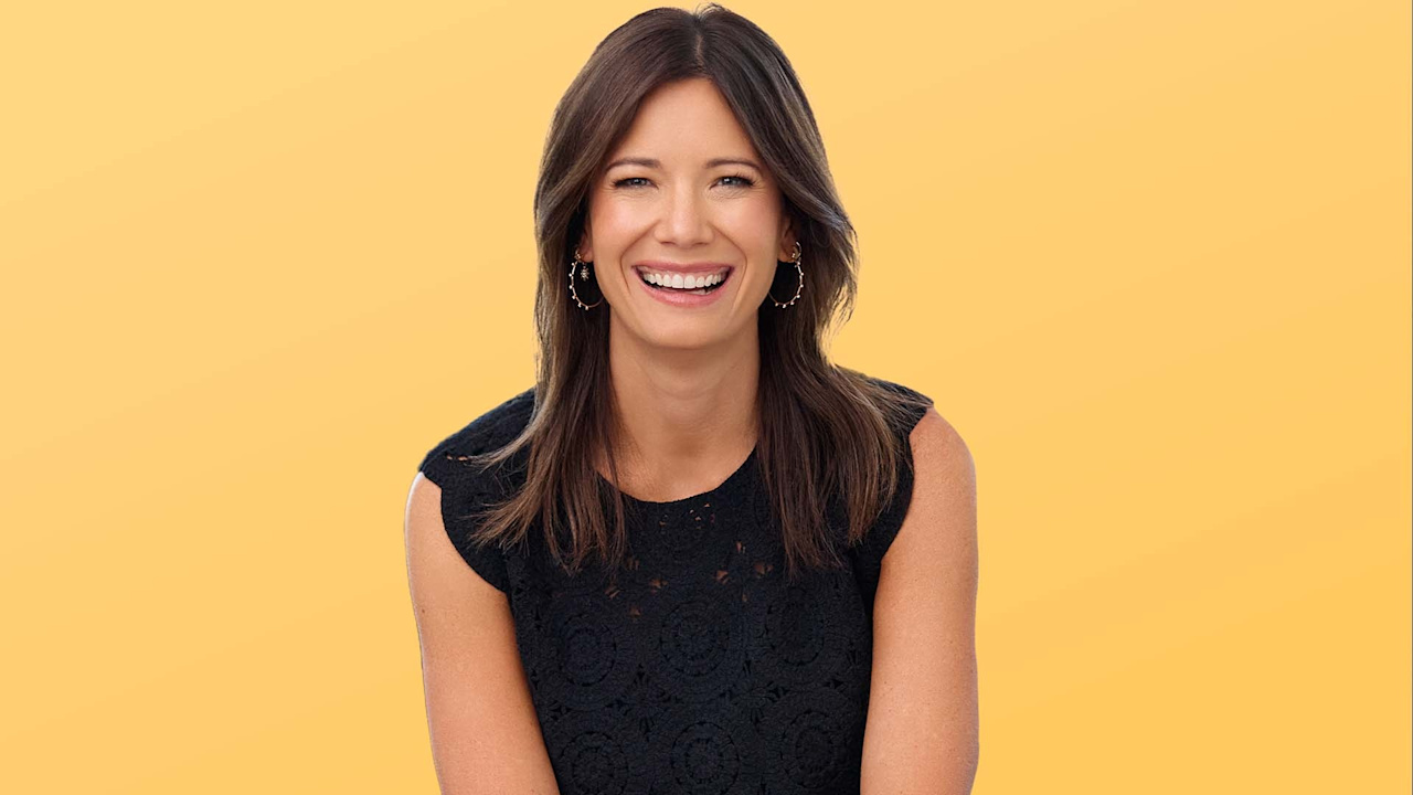 Don't spend to impress: Rachel Cruze's 3 tips to budget