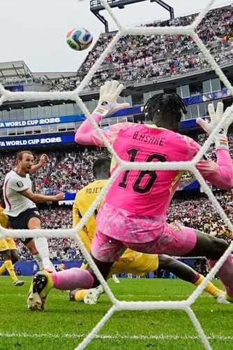 Was Harry Kane cursed by Ghana witch doctor? ENG skipper misses easy ...