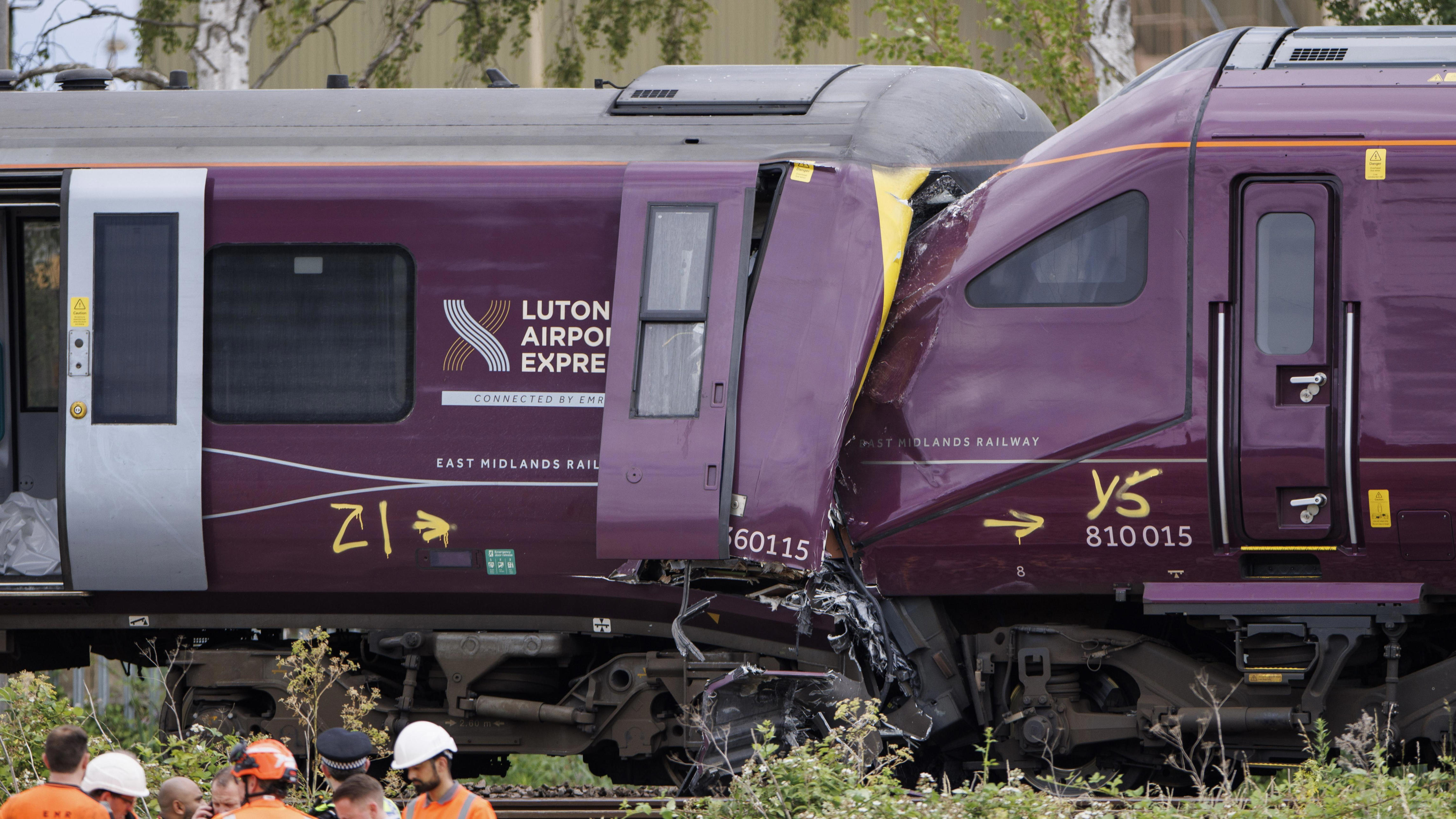Train had fault before fatal Bedford crash - report