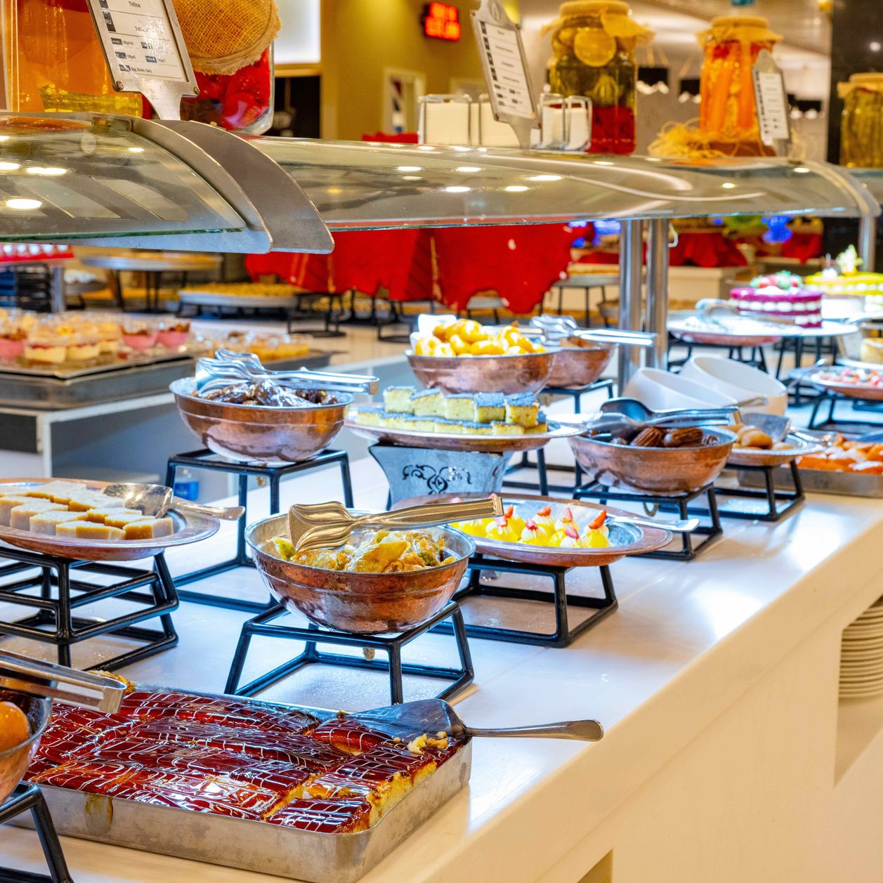 « Je n'ai jamais été aussi humilié » : il mange trop au buffet à ...