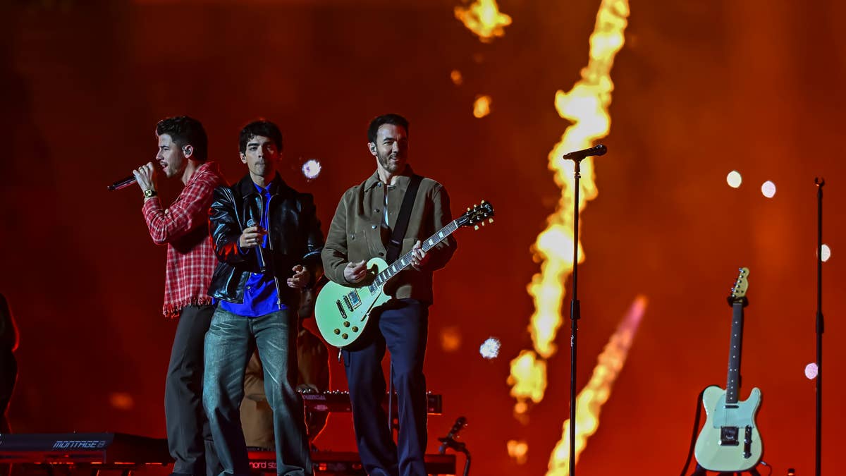 Nick Jonas reveals how a Switchfoot song inspired the formation of the ...