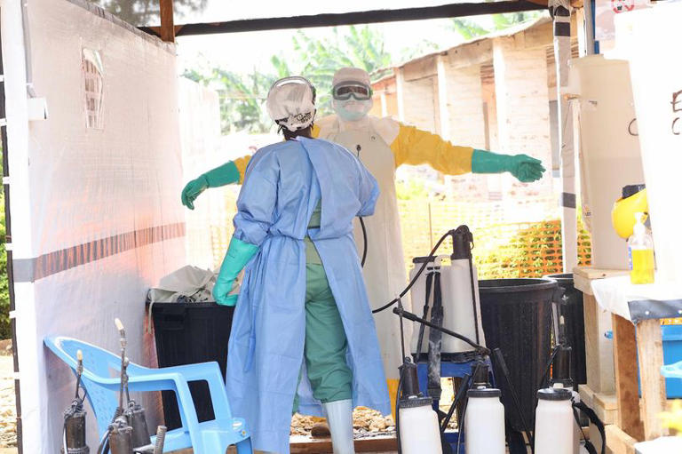 Ebola virus found in mainland Europe as doctor returning from outbreak ...