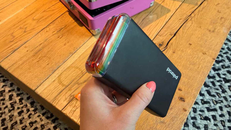Polaroid Hi-Print Gen 2 im Test: Mobiler Fotodrucker mit starker ...