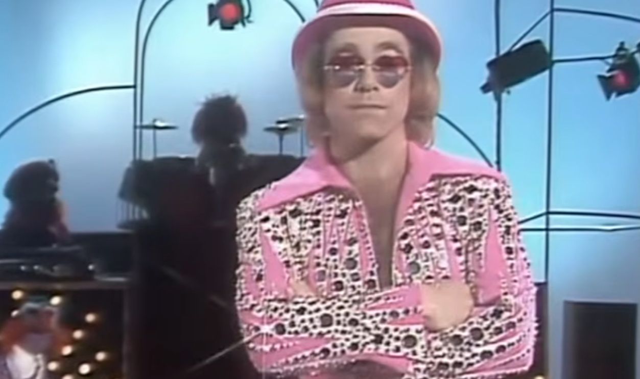 The Hollywood icons who shared the stage with Kermit and Miss Piggy on ...