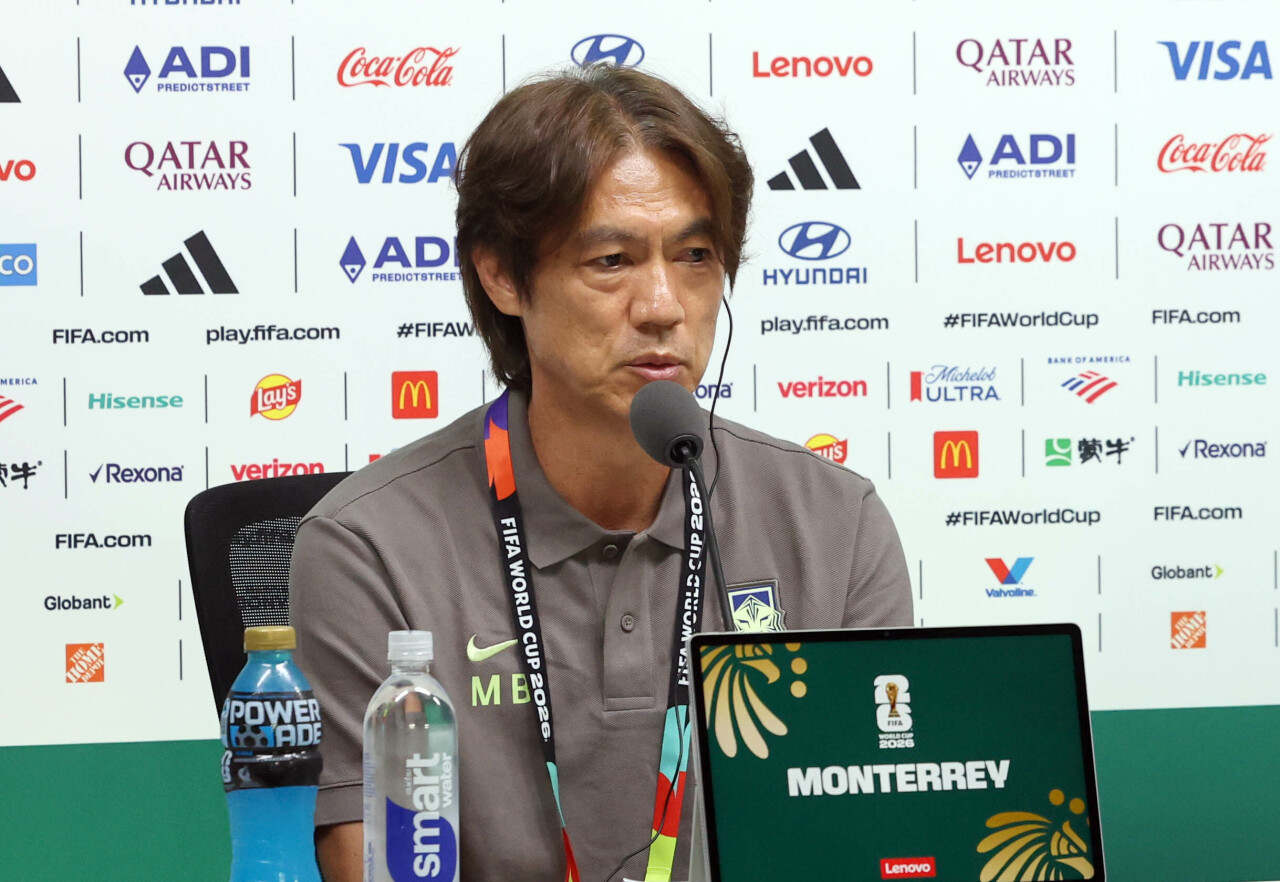 'Determined to win': Hong Myung-bo pushes aside math, history to focus ...