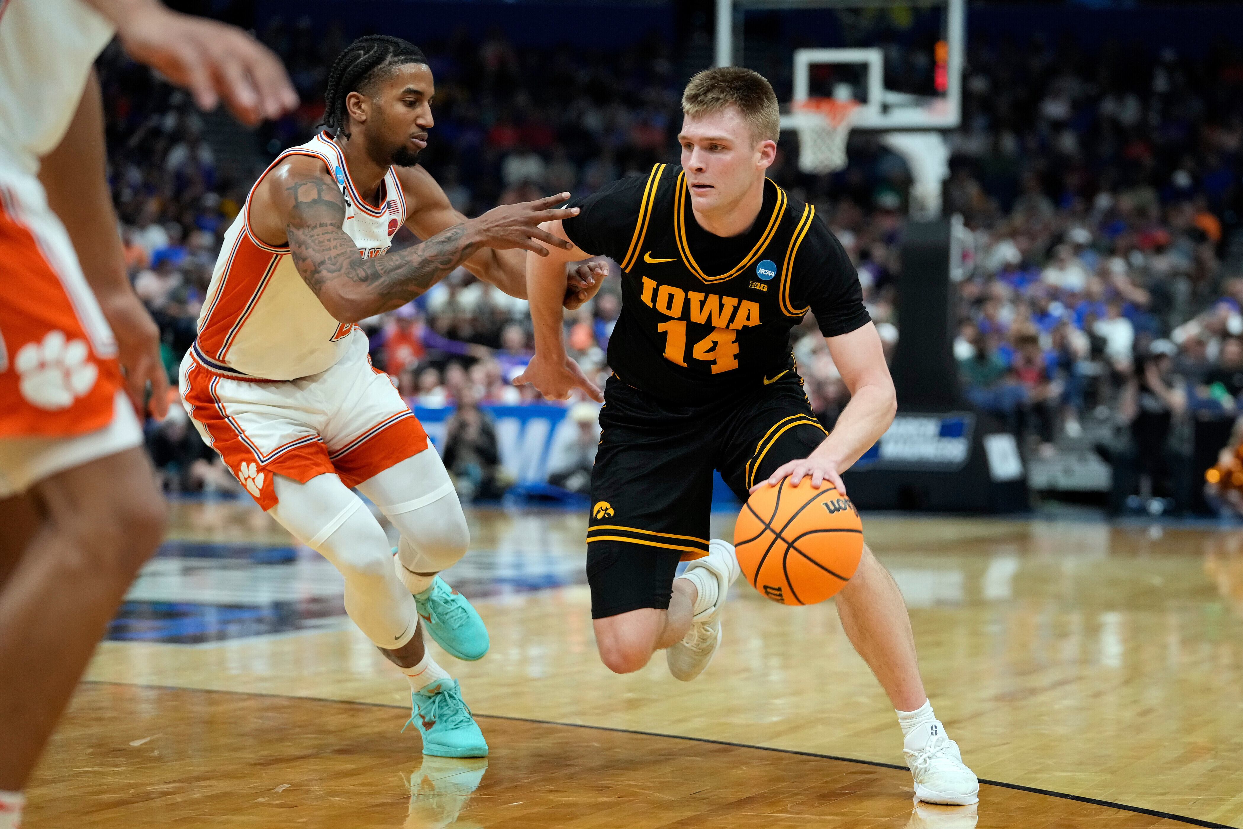 From Division II to NBA, Liberty’s Bennett Stirtz heads to Thunder as ...