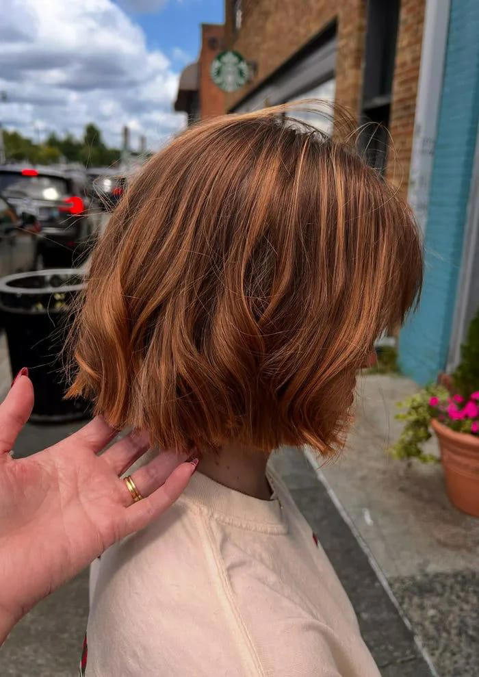 All about the viral 'Italian bob' hair trend that will be everywhere ...