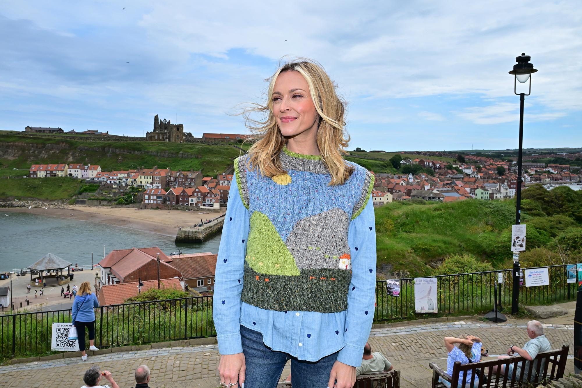 Sky TV's 'Landscape Artist of the Year' comes to Whitby with new co ...