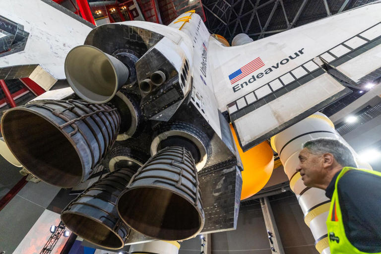 California Science Center announces opening date to view Space Shuttle ...