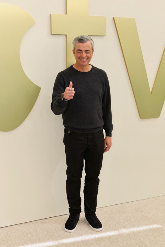 Apple aims for better and more entertainment offerings, executive Cue says