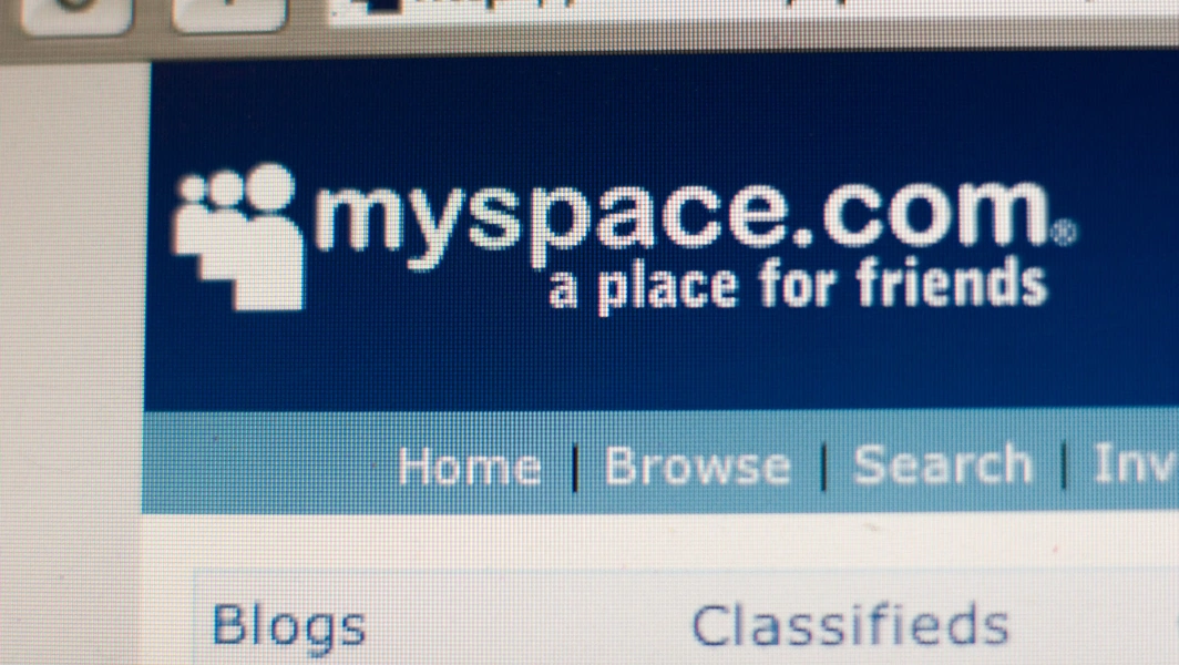 8 early internet fads that faded away