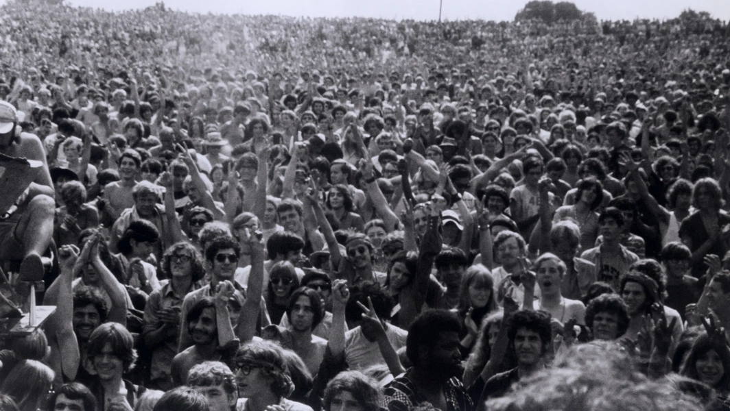 13 defining moments and icons of hippie culture