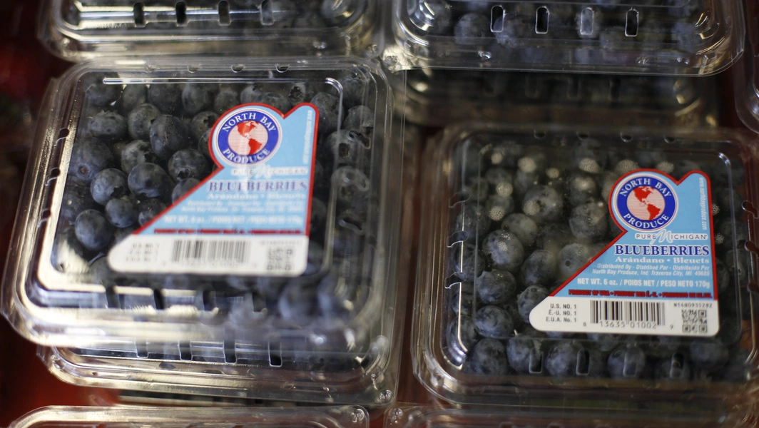 Foods linked to lower dementia risk