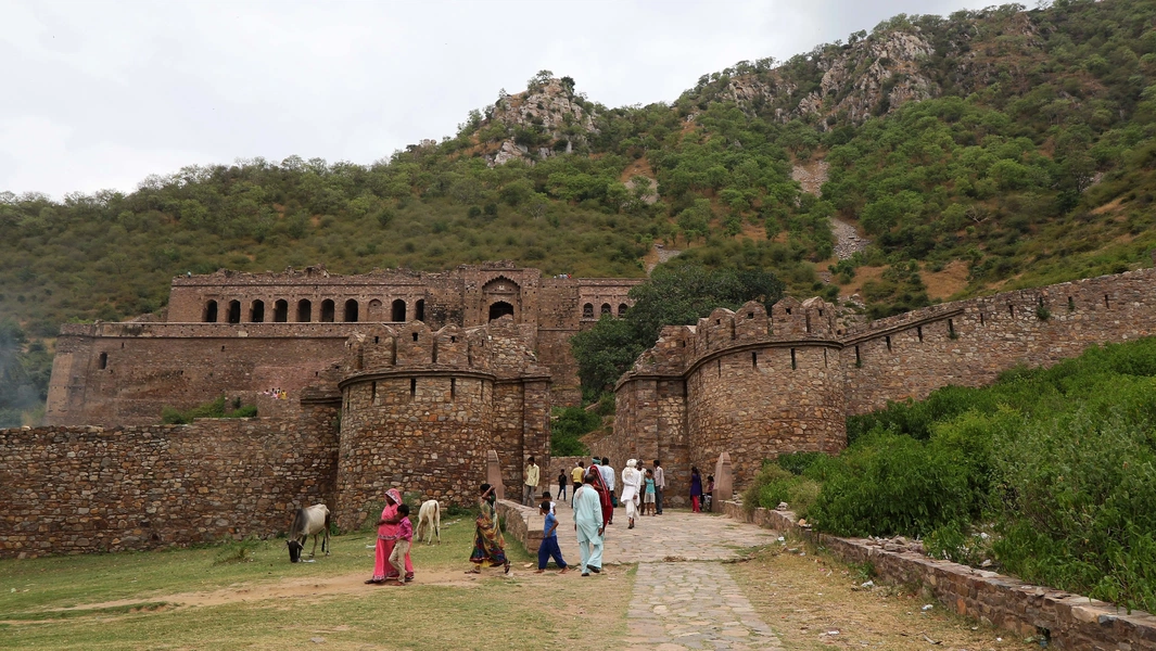 12 haunted places shrouded in legends and curses