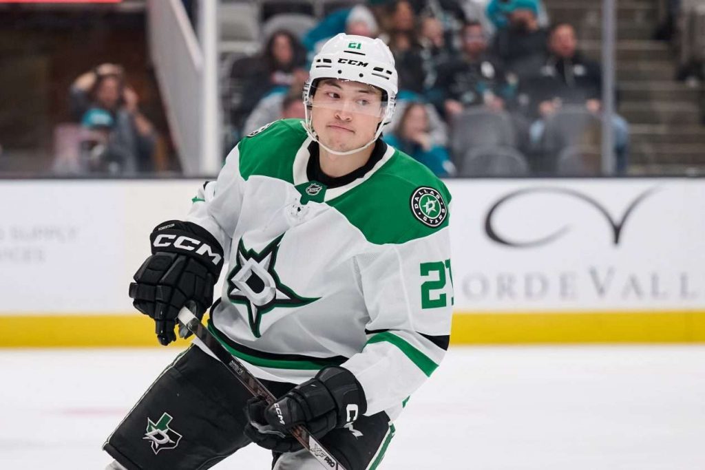 ESPN: Jason Robertson hylkäsi Dallasin jättitarjouksen – vaatii ...
