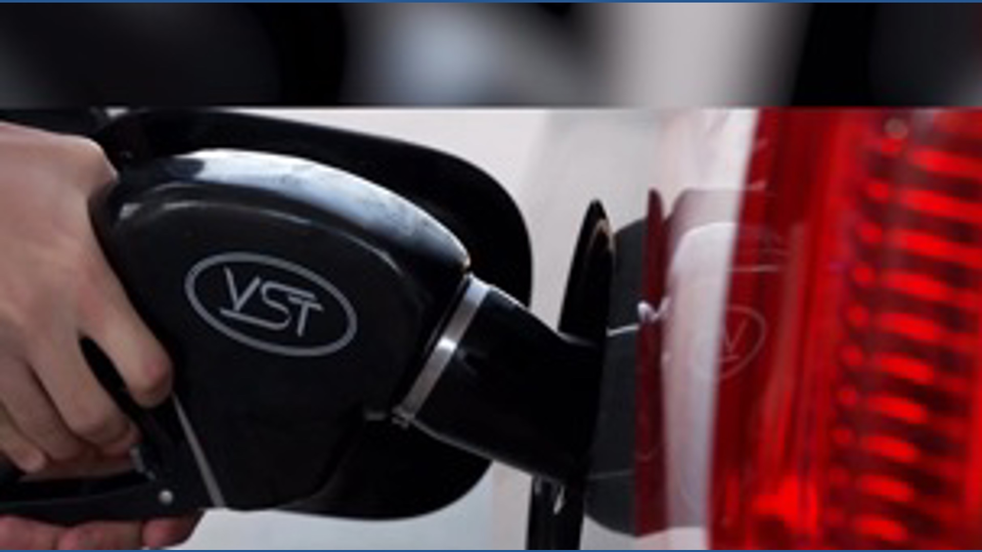 President Trump calls for DOJ investigation into gas prices