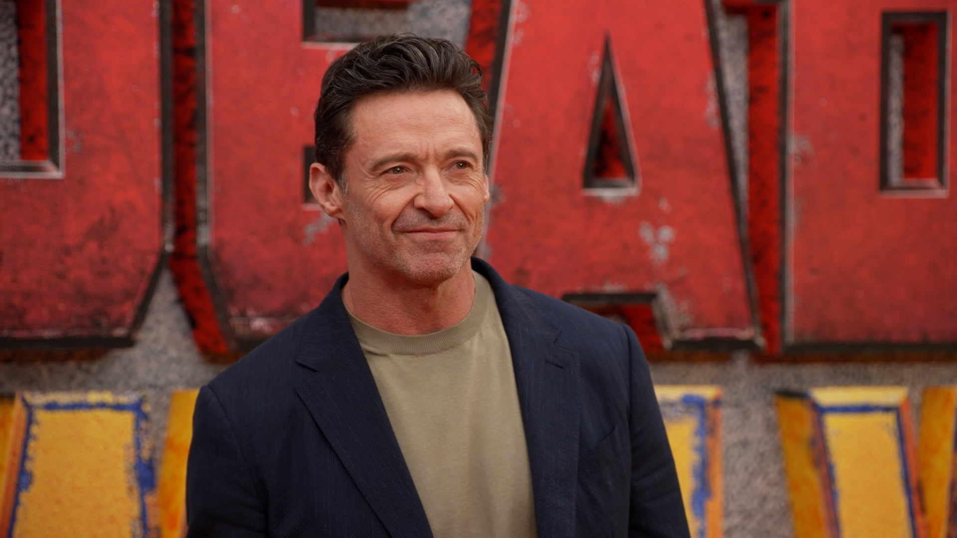 Hugh Jackman foi alvo de piadas por parte de The Rock por causa de uma ...