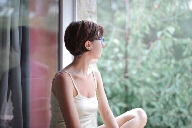 Signs you're losing yourself to save the relationship