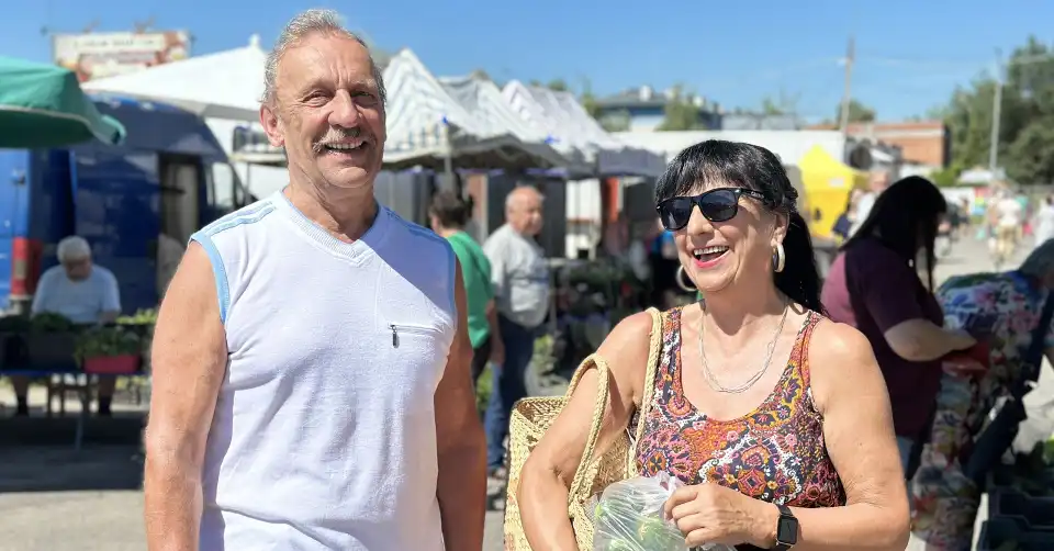 Letni targ w Tarnobrzegu w upalną środę. Pod koniec czerwca tyle ...