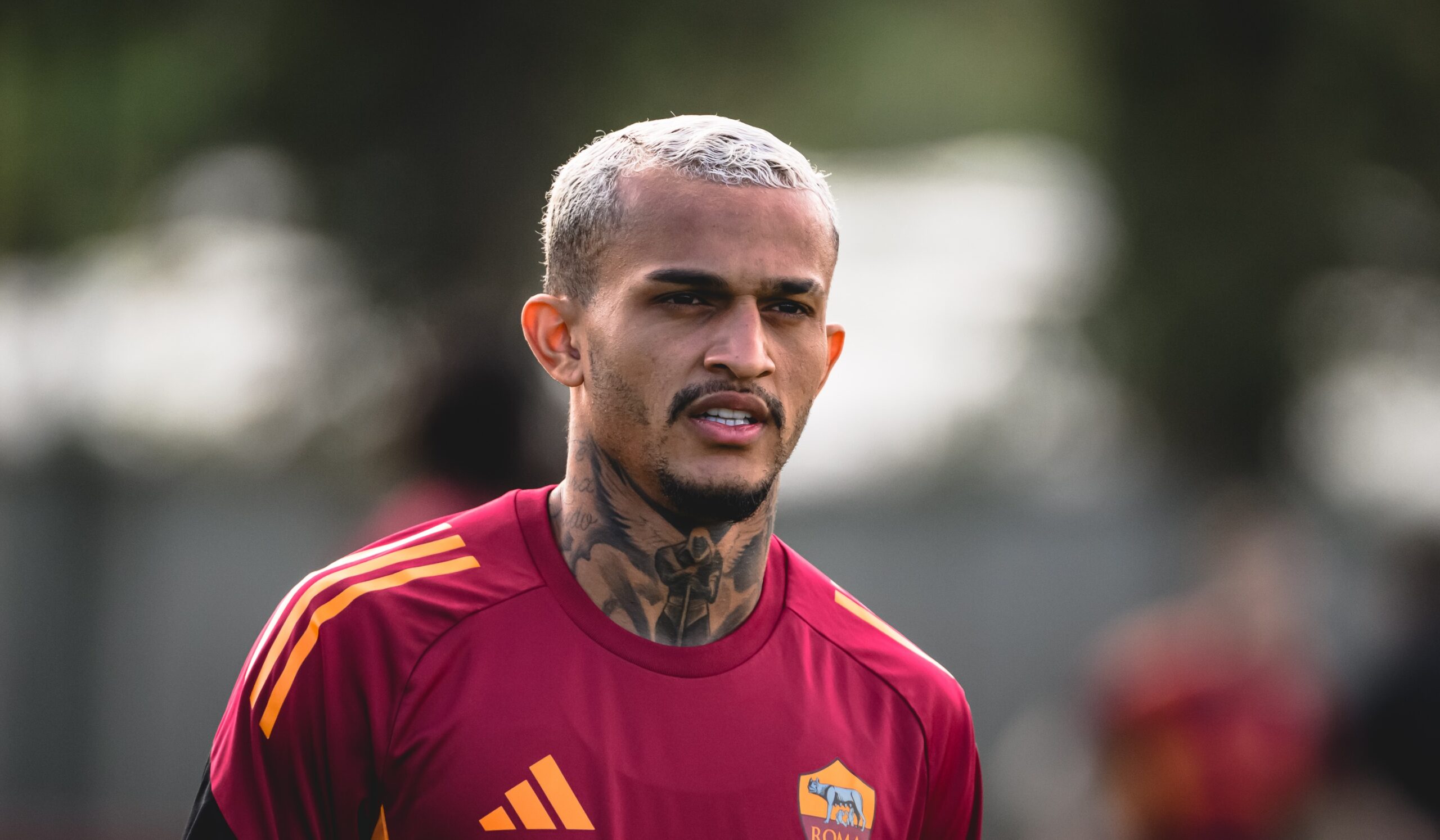 Wesley, continua il recupero verso il ritiro. Il post social: "Costanza ...