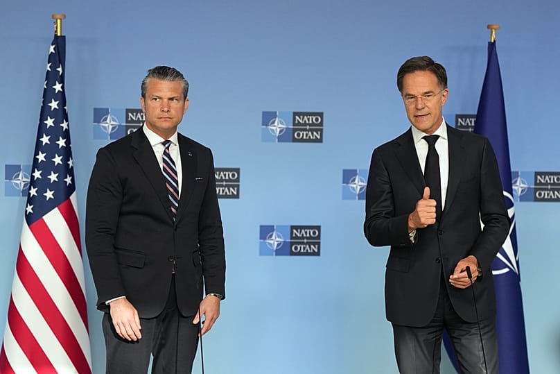 Mark Rutte rencontre Donald Trump pour apaiser les tensions avant un ...