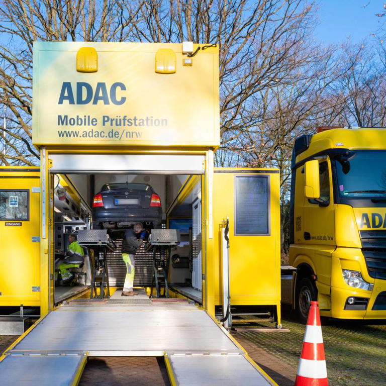 Licht, Bremsen und Co. – das Auto prüfen lassen mit dem ADAC