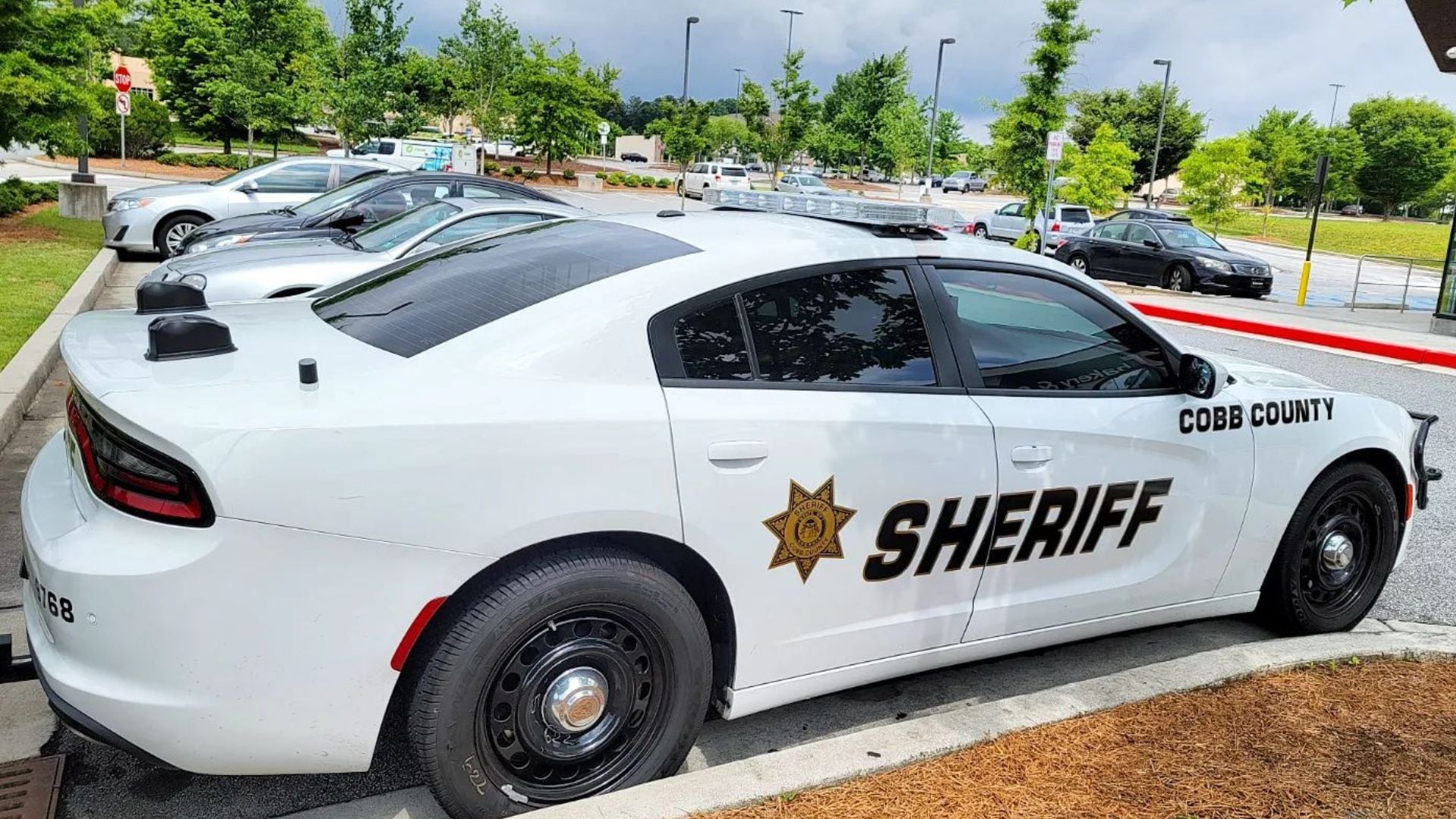 $40,000 raises for top sheriff’s office officials put on hold