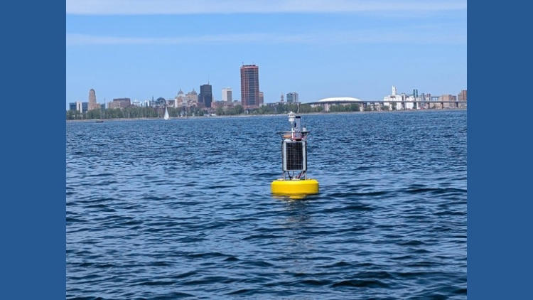 New buoy launched on Lake Erie near Buffalo