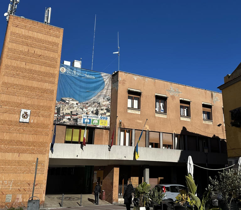 Caldo, a Vasto si attiva la Croce Rossa. Sindaco "medicina turistica ...