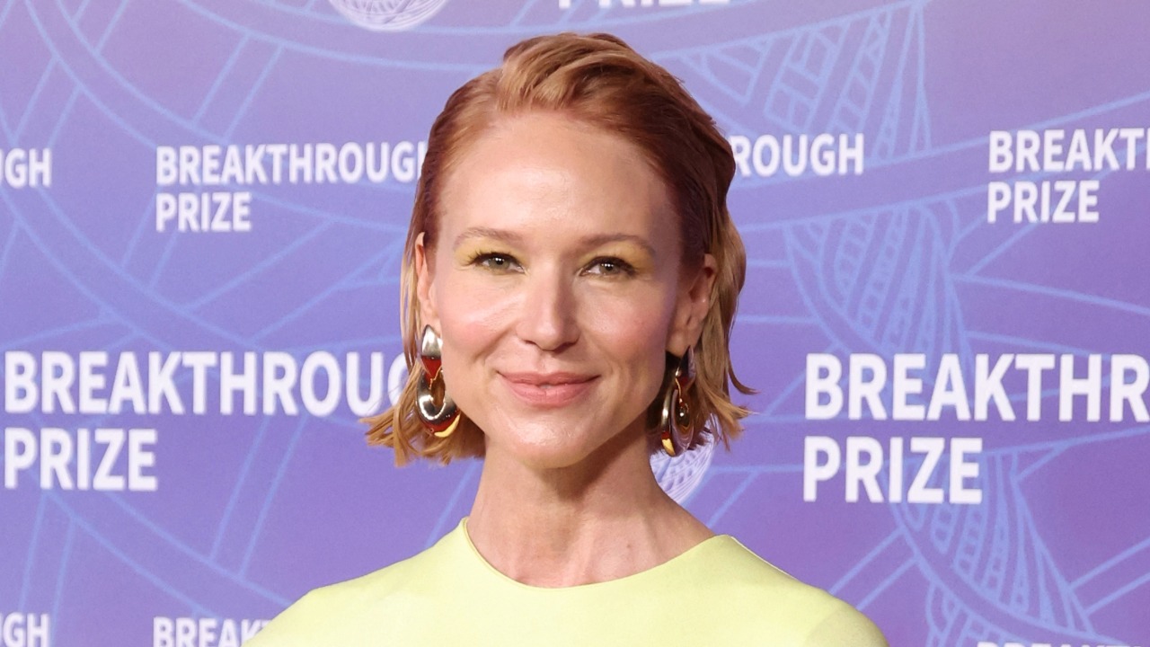 Jewel opens up about teenage addiction that would have landed her in ...