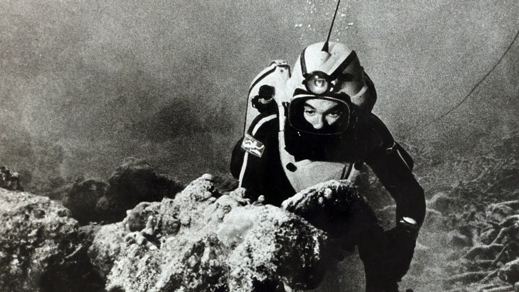 Exploring the hidden world of underwater archaeology