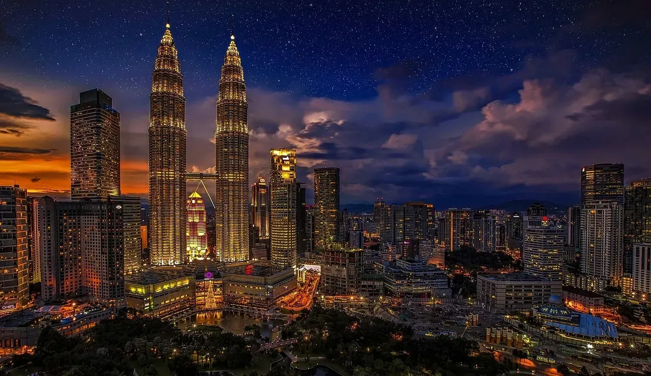 7 Asian cities offering a quality of life that frightens Americans into ...