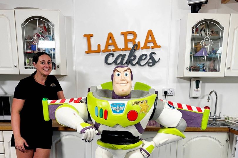 Walsall mum spends 75 hours baking life-size Buzz Lightyear cake with ...