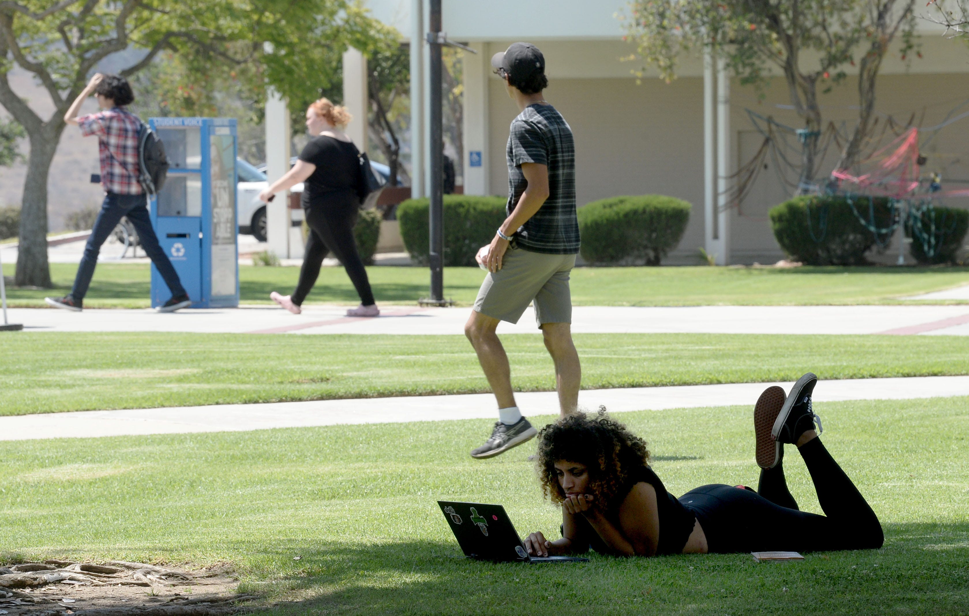 Lawmakers try to ease pathway for community college bachelor’s degrees