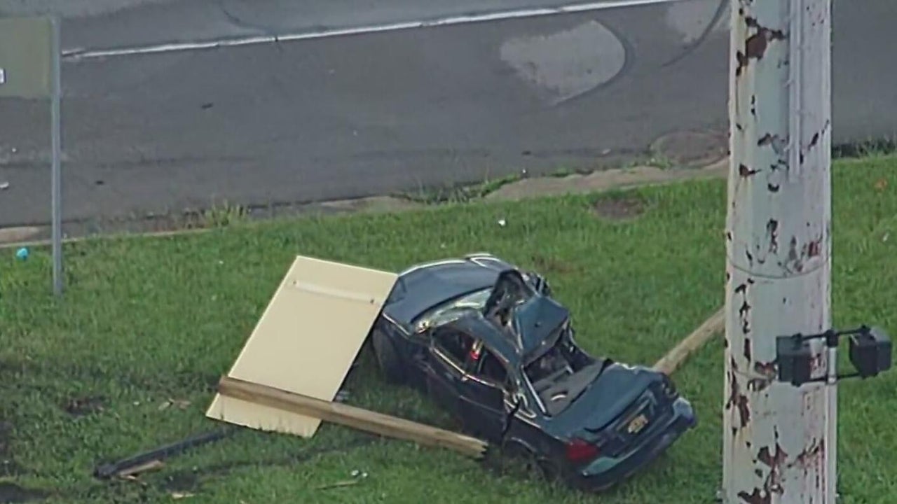 Teen charged with murder after Warren police chase ends in deadly crash