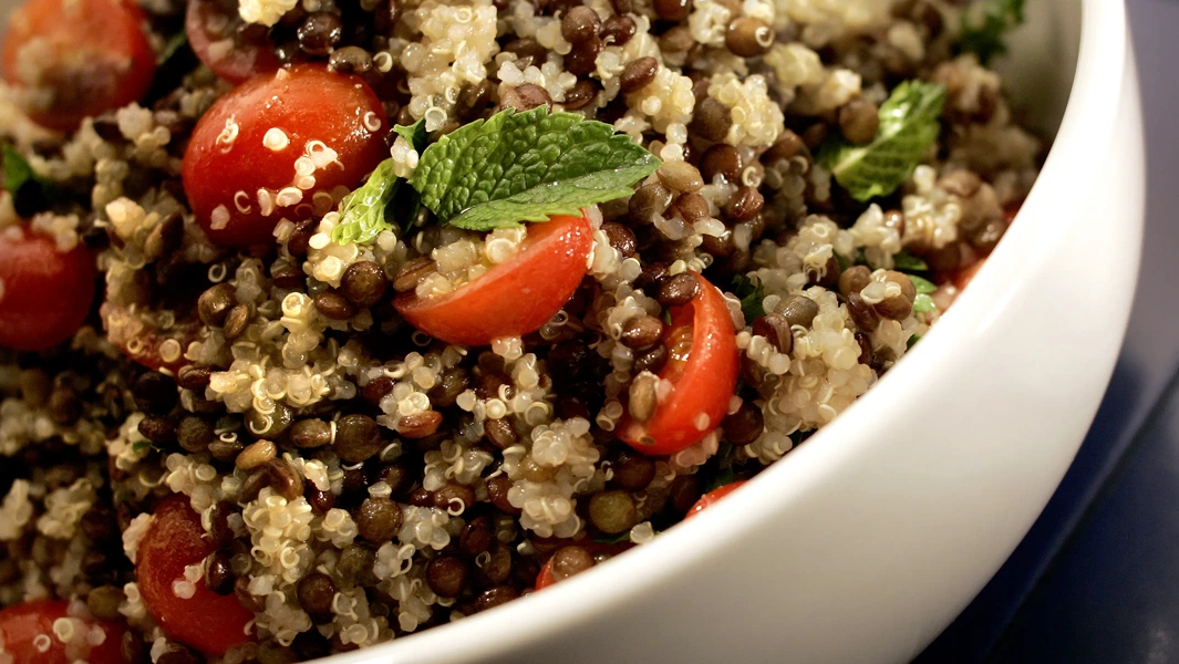Petit Chef debuts lentil, tomato and feta summer salad