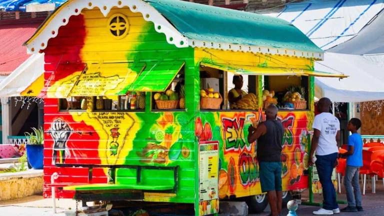 Record numbers of travelers are skipping restaurants abroad, and new ...