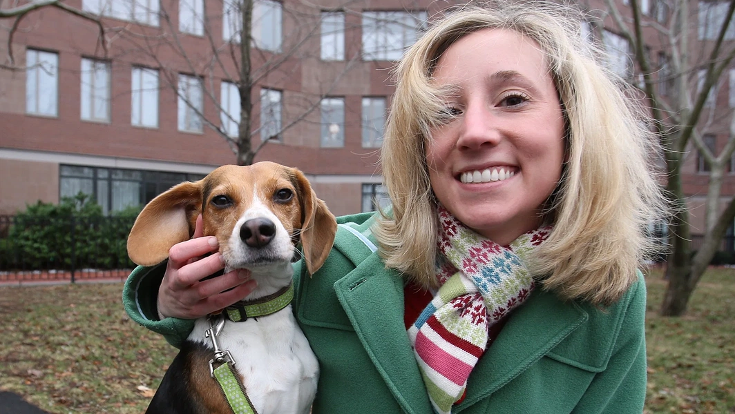 8 common human behaviors that stress dogs