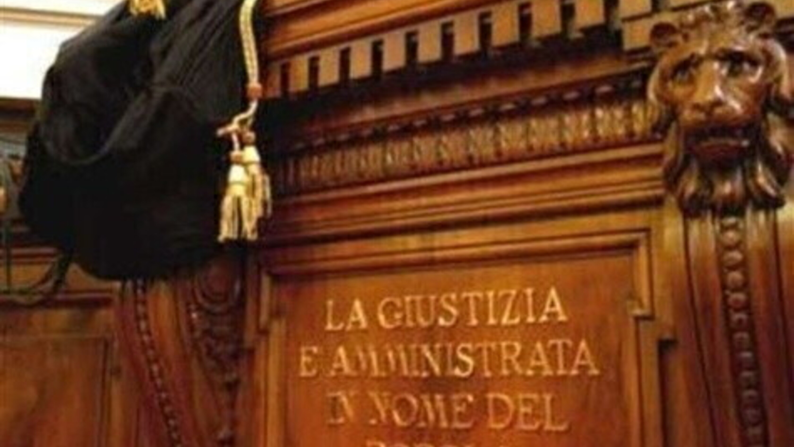 Domiciliari per il 18enne alla guida dell'auto finita nel canale a ...