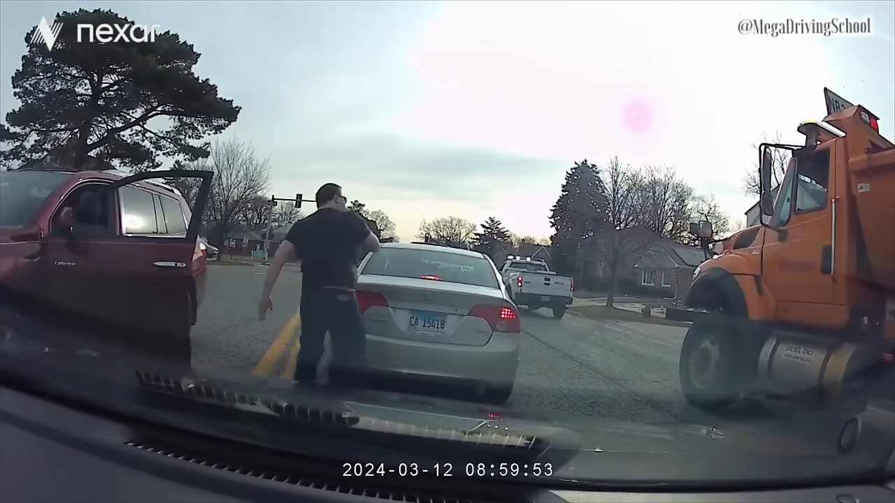 Angry driver stepped out of the car and the whole scene changed fast