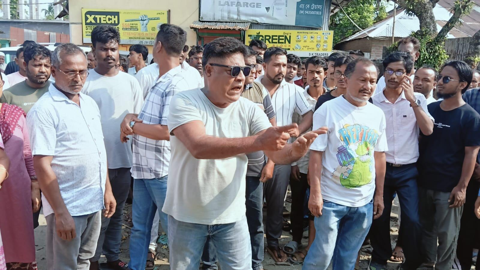 Protesters stop liquor shop from opening again in Assam’s Chapor