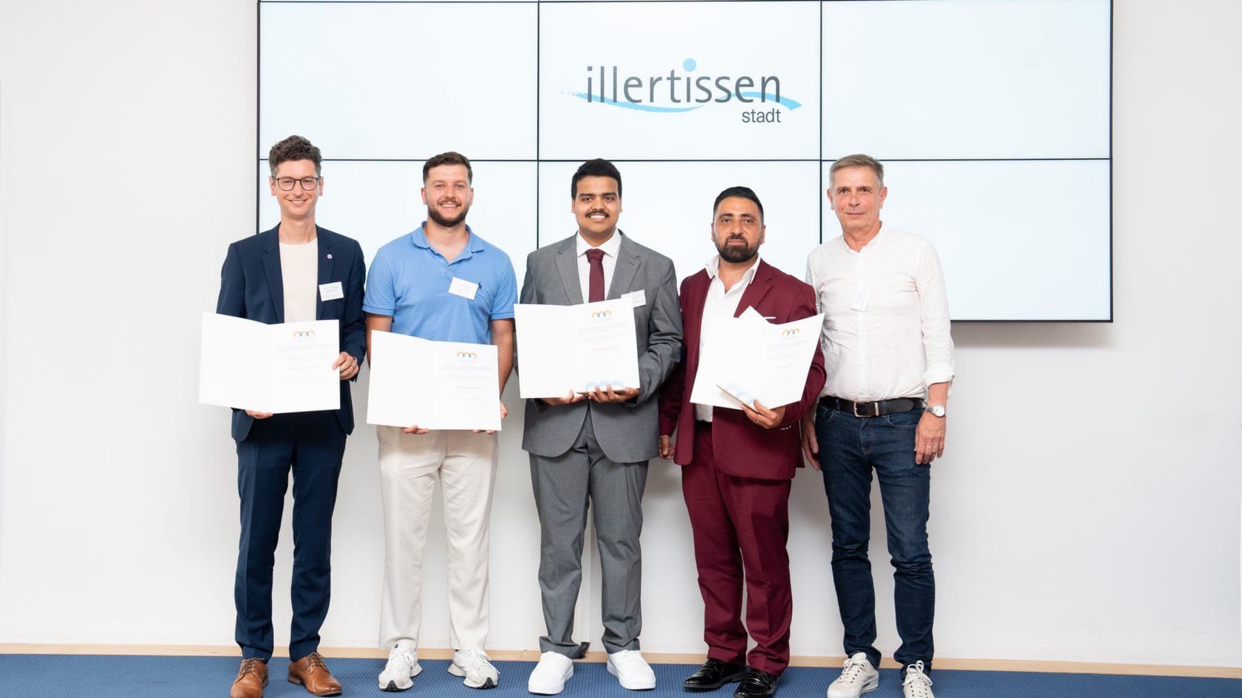Hochschulpreise vergeben: 20-jähriger Student aus Indien begeistert ...