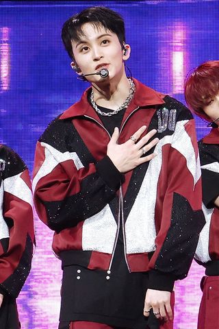 Former NCT member Mark Lee's record label issues apology over ...