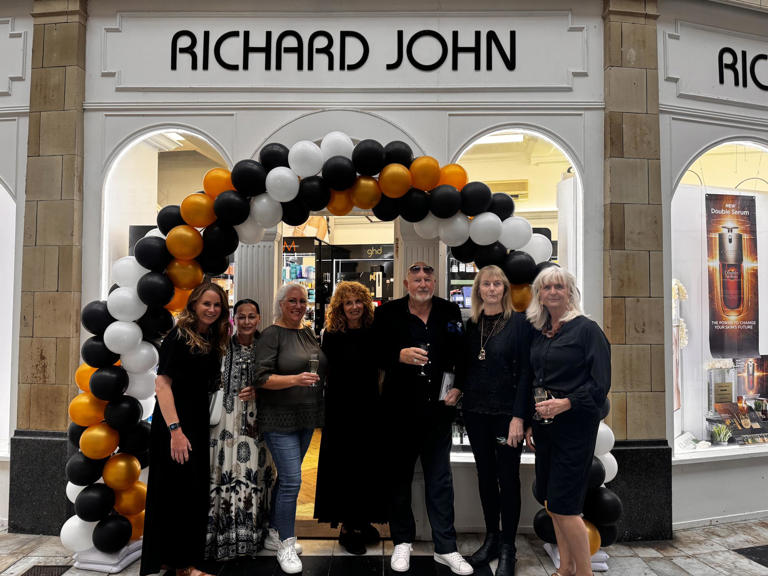 One of Worthing's most well-known businessmen has sadly died